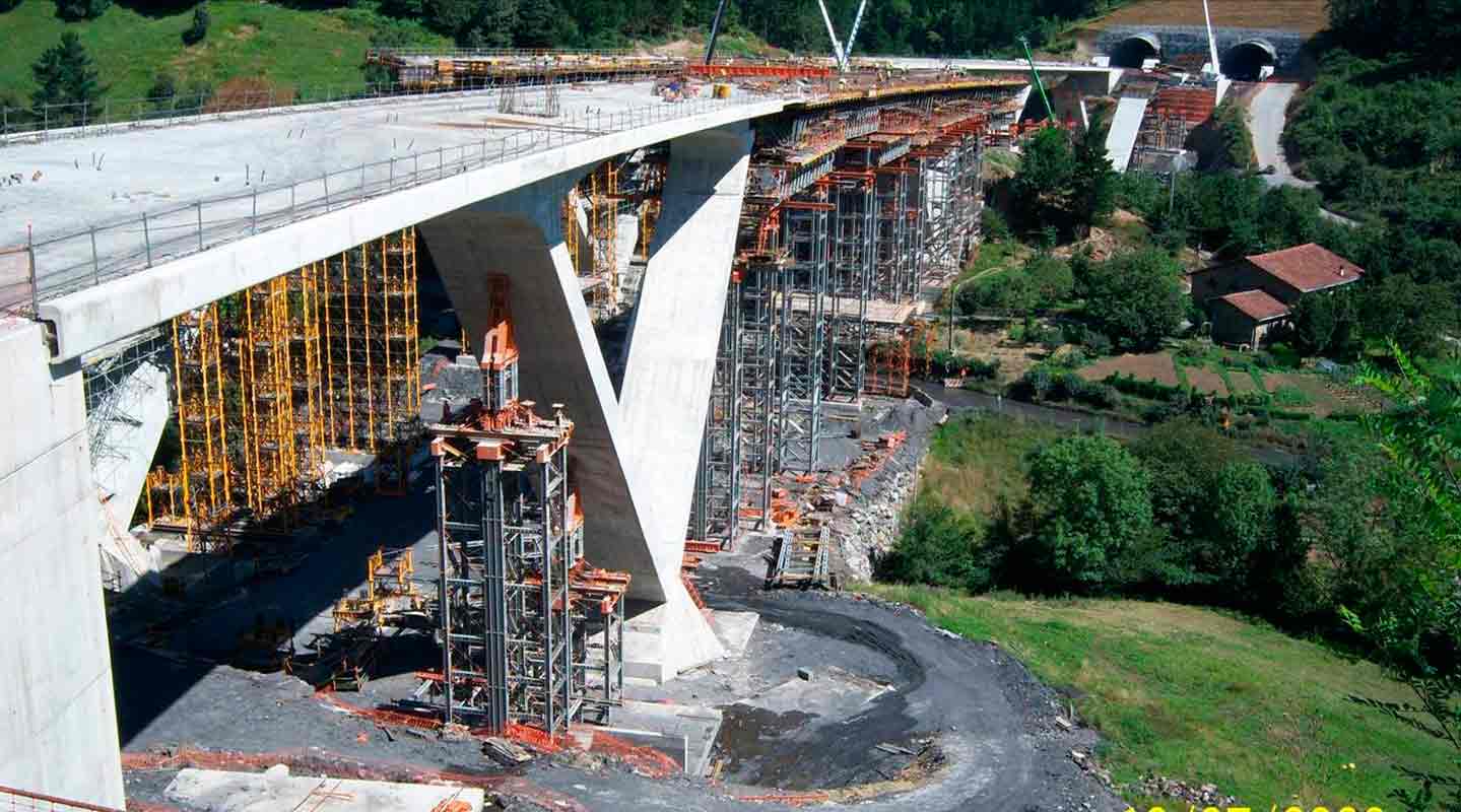 Construcción de puentes y viaductos | Soluciones obra civil | INCYE